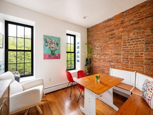 house with 11 bedroom, Brooklyn NY DS102562659