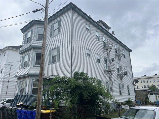 house with 11 bedroom, Fall River MA DS101934452