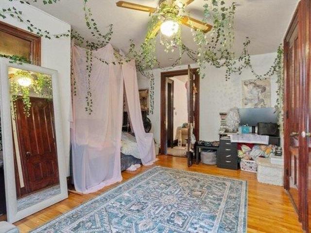 house with 11 bedroom, Fitchburg MA ES104445038