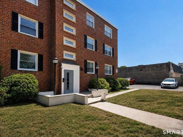 house with 11 bedroom, Hartford CT DS104149987