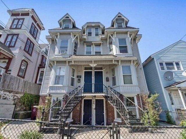 house with 11 bedroom, Lowell MA DS104332133