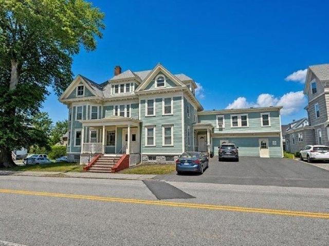 house with 11 bedroom, Lowell MA ES104298962