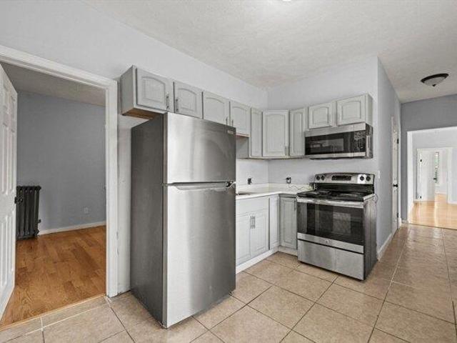 house with 11 bedroom, Lynn MA ES104831985