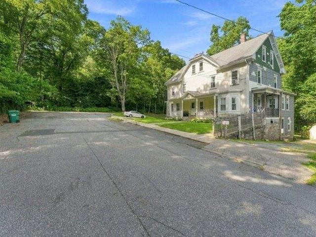 house with 11 bedroom, Northbridge MA ES105041191