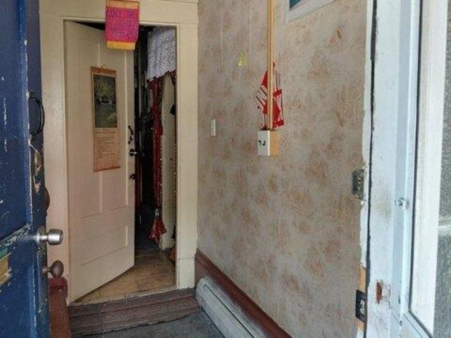 house with 11 bedroom, New Bedford MA ES105425006