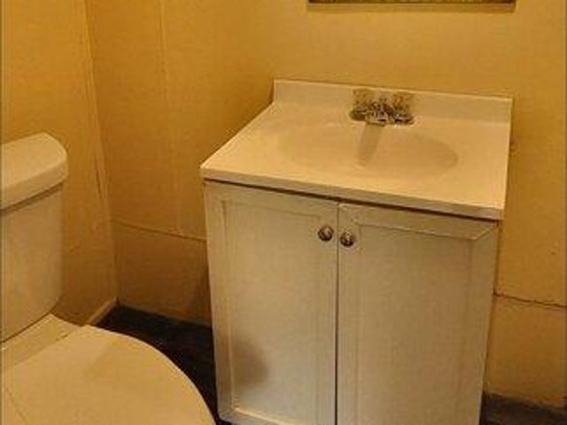house with 11 bedroom, Springfield MA ES104812054