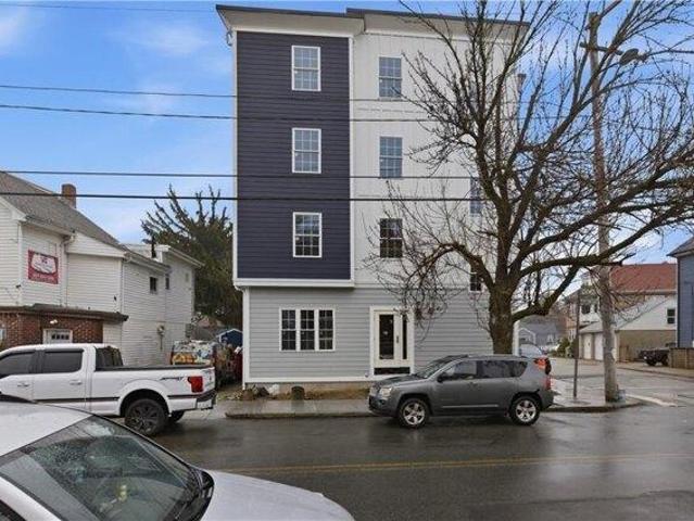 house with 11 bedroom, Providence RI DS102822583