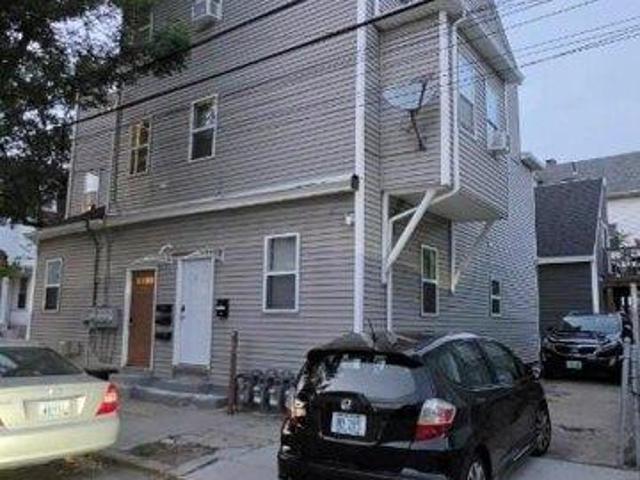 house with 11 bedroom, Providence RI DS103887324