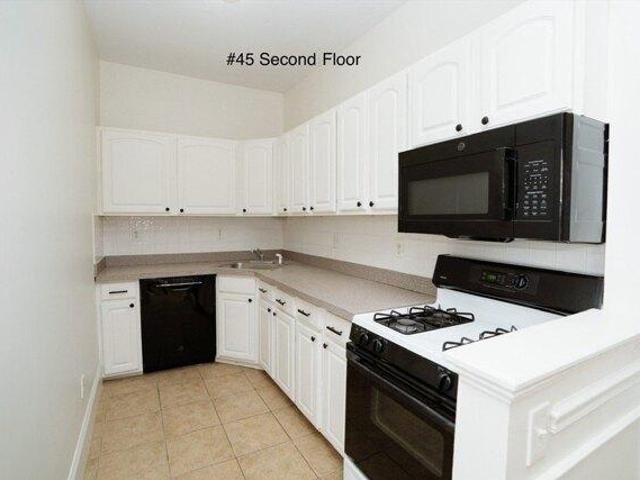 house with 11 bedroom, Quincy MA DLS103127860