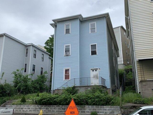 house with 11 bedroom, Worcester MA DS103035573
