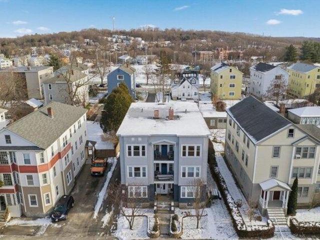 house with 11 bedroom, Worcester MA DS103773968