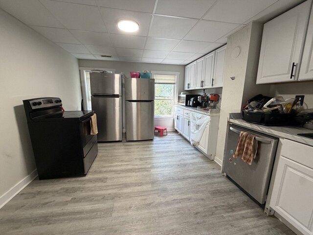 house with 11 bedroom, Worcester MA ES105114430