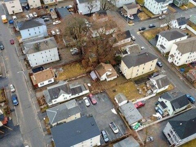 house with 11 bedroom, Worcester MA ES103074999