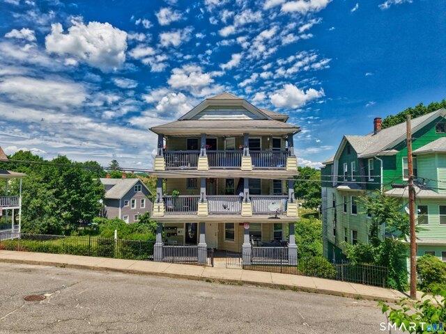 house with 11 bedroom, Waterbury CT DS104115885