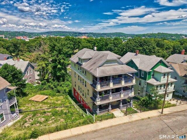house with 11 bedroom, Waterbury CT ES104115885