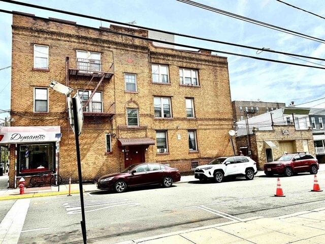 house with 11 bedroom, Union City NJ ES104808547