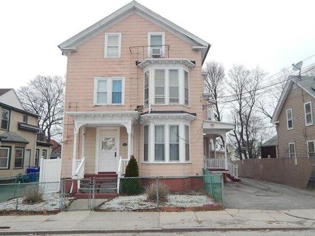house with 12 bedroom, Central Falls RI ES104604977