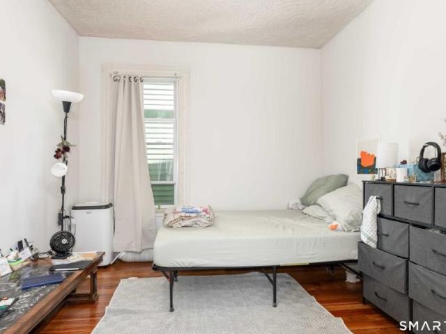 house with 12 bedroom, CT CT DS102579063