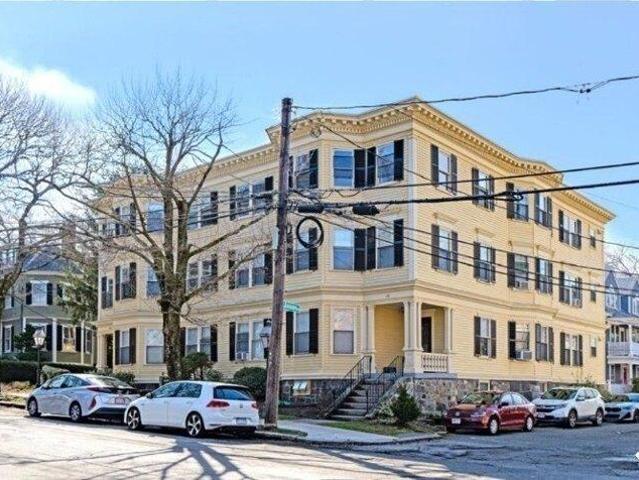 house with 12 bedroom, Arlington MA ES103434524