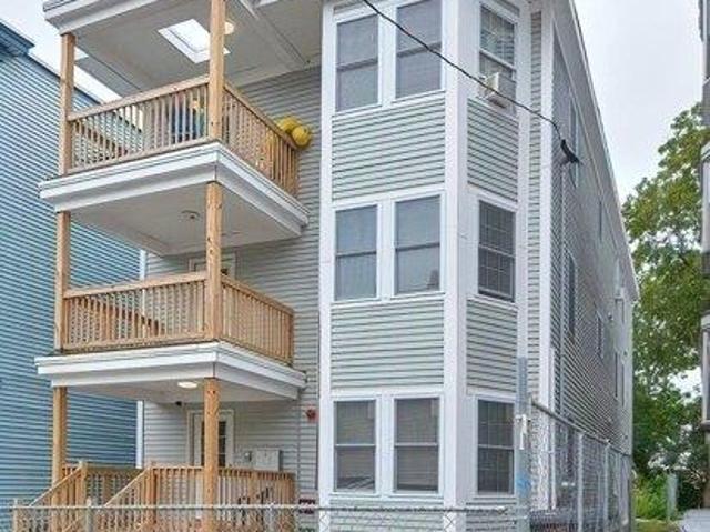 house with 12 bedroom, Boston MA DLS102369816