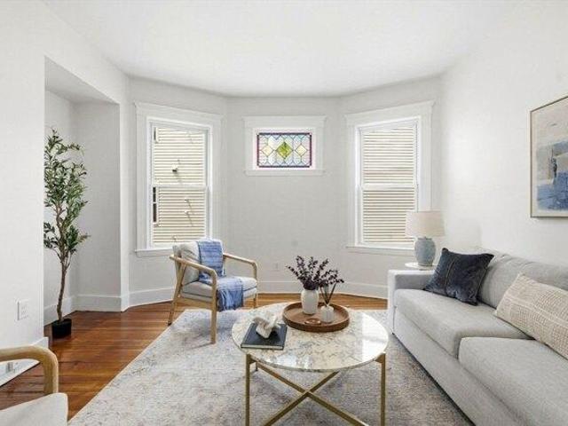 house with 12 bedroom, Boston MA ES103620040
