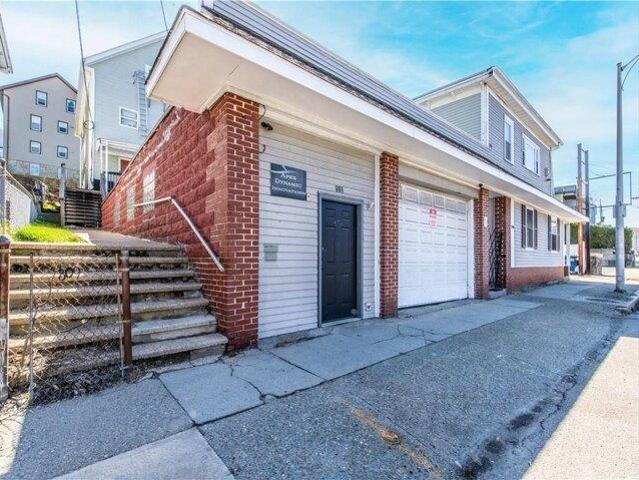 house with 12 bedroom, Fall River MA DS102633058