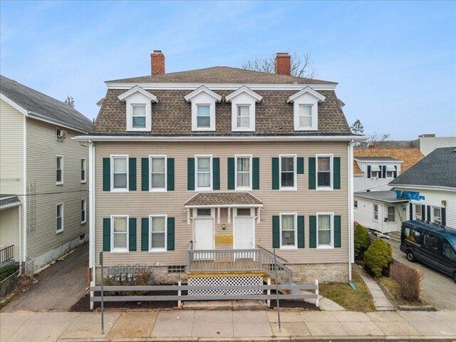 house with 12 bedroom, Fall River MA DS103020562