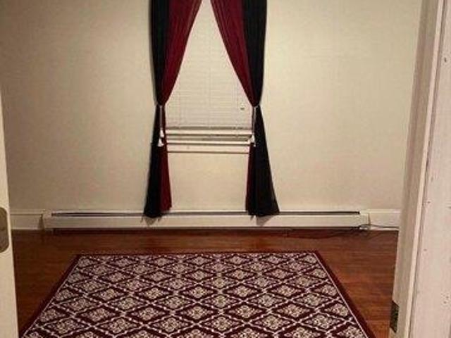 house with 12 bedroom, Fall River MA ES103889251