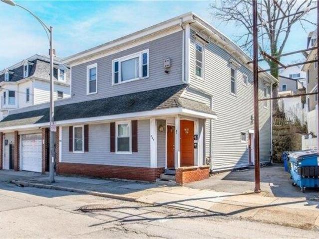 house with 12 bedroom, Fall River MA ES104191687