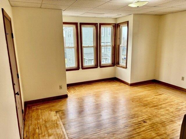 house with 12 bedroom, Fall River MA ES105104728