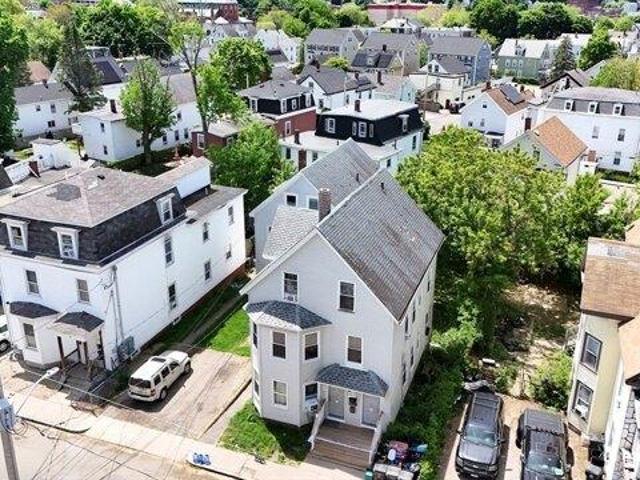 house with 12 bedroom, Haverhill MA ES105095596