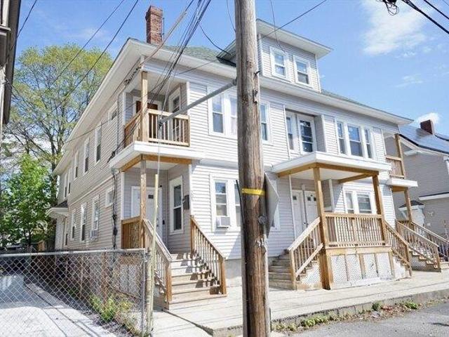 house with 12 bedroom, Lawrence MA ES103444081