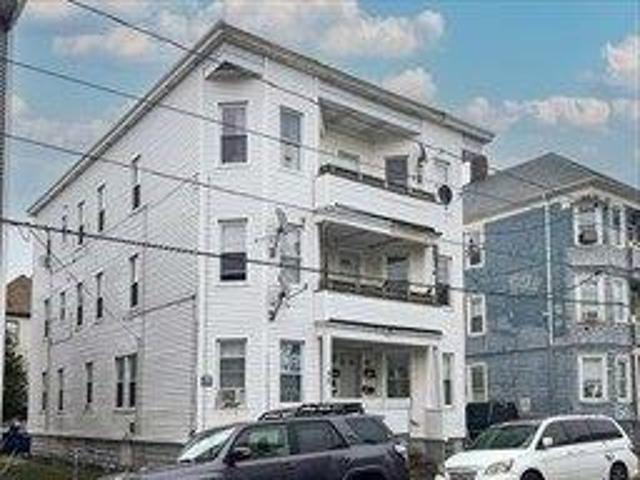 house with 12 bedroom, New Bedford MA DLS102762232