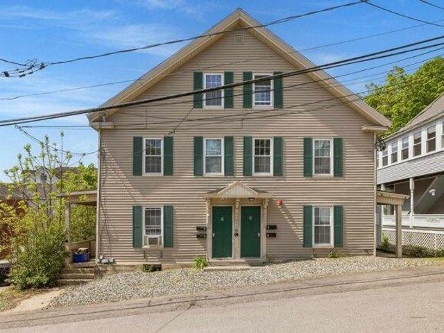 house with 12 bedroom, Newmarket NH ES103102203