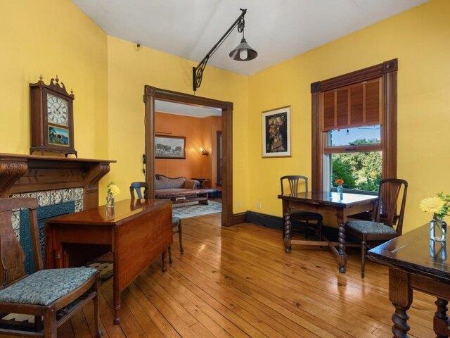 house with 12 bedroom, Shelburne VT ES105173284