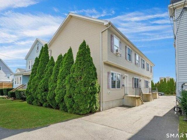 house with 12 bedroom, Stamford CT ES103619227