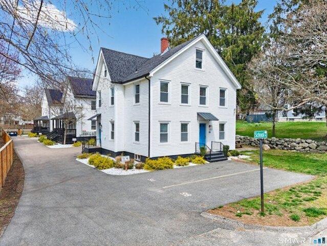 house with 12 bedroom, Stonington CT ES105126261