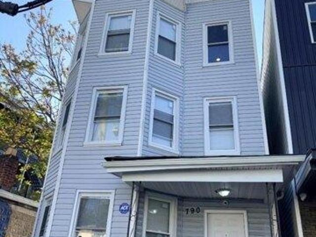 house with 12 bedroom, Paterson NJ DS102216750