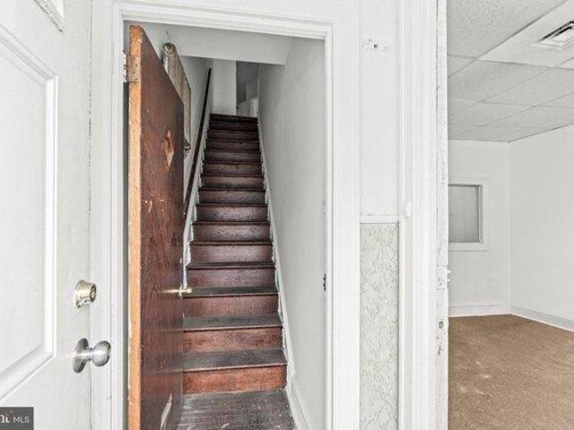 house with 12 bedroom, Philadelphia PA ES104899468