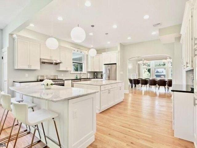 house with 12 bedroom, Plainfield NJ DLS102064188
