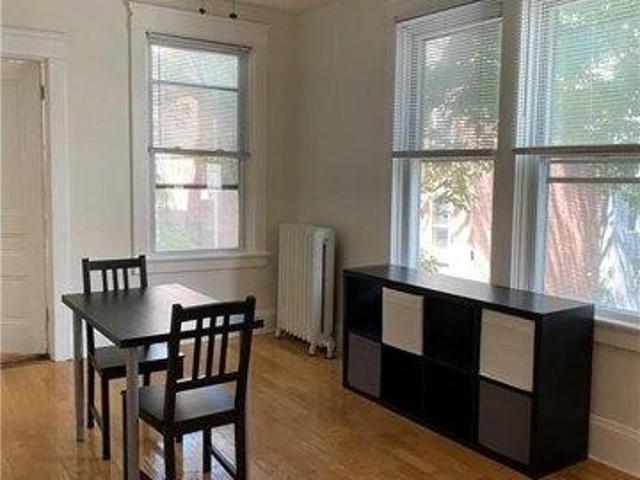 house with 12 bedroom, Providence RI DS104115937