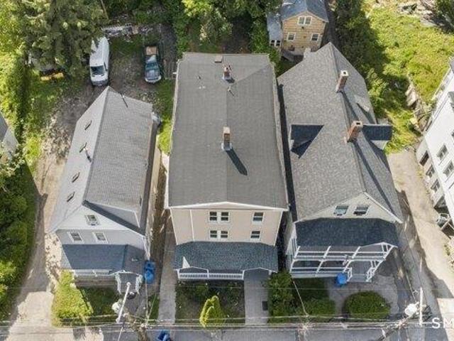 house with 12 bedroom, Waterbury CT DS104153379