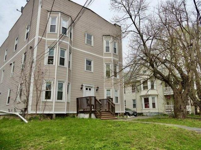 house with 12 bedroom, Torrington CT DS102255953