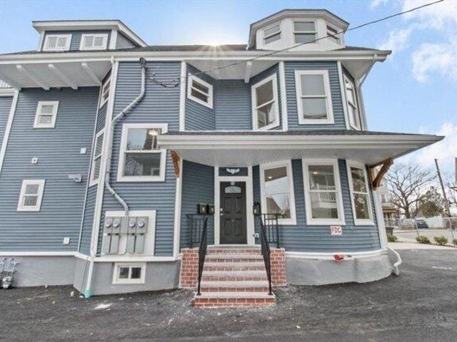house with 13 bedroom, Boston MA ES104608301