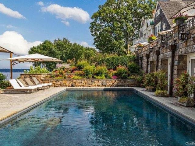 house with 13 bedroom, Great Neck NY ES105204150