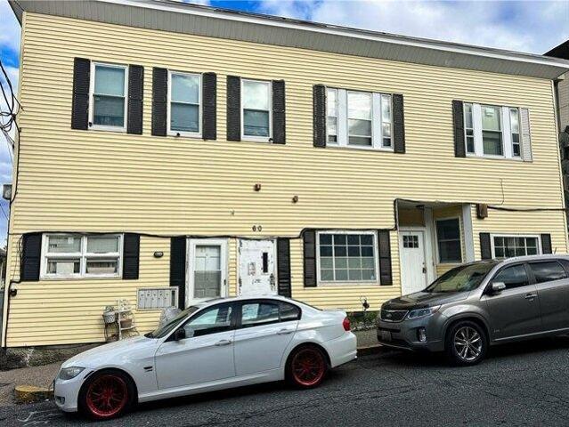 house with 13 bedroom, Lincoln RI DLS102118604