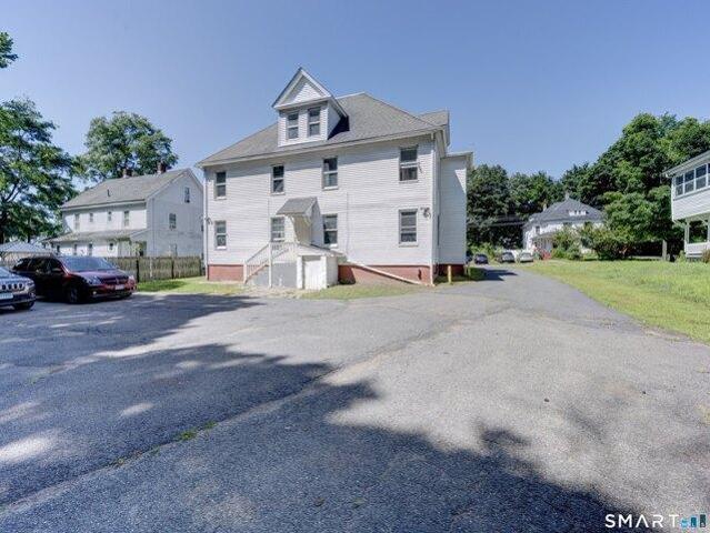 house with 13 bedroom, Manchester CT ES105143751