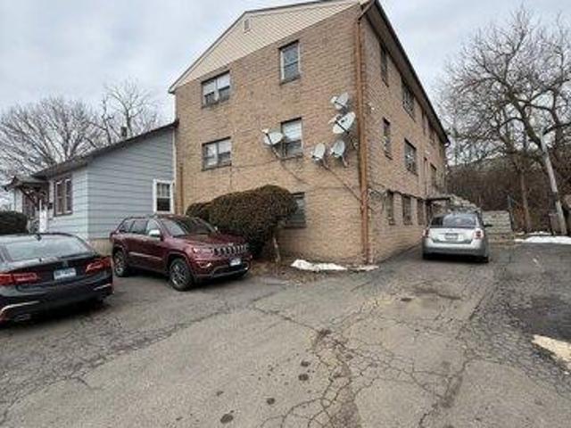 house with 13 bedroom, New Haven CT DLS102564382