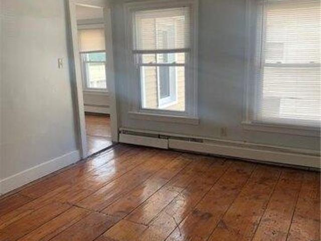 house with 13 bedroom, New Haven CT ES105144823