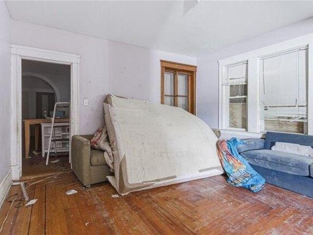 house with 13 bedroom, Woonsocket RI ES103439196